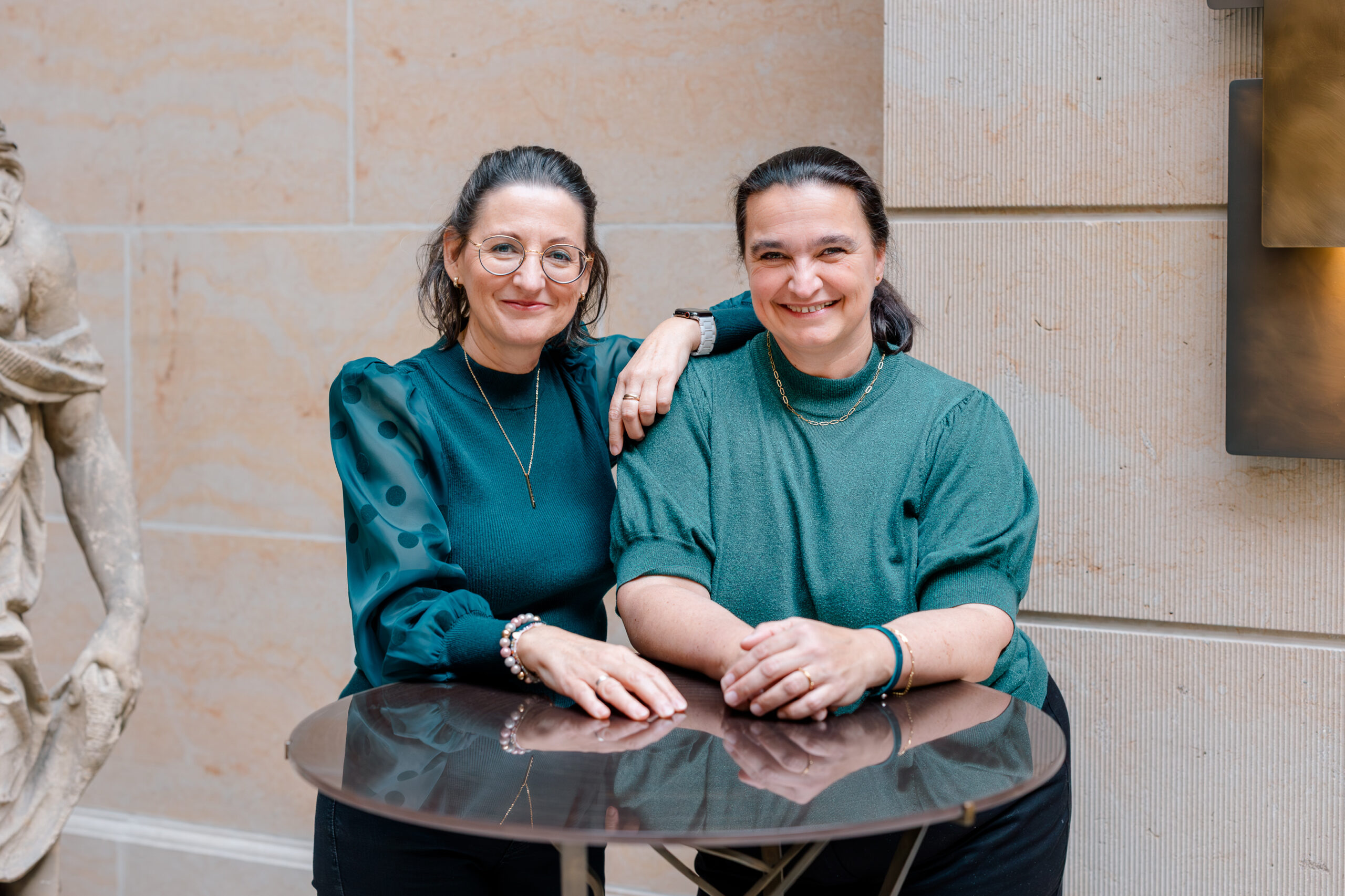 she's ON - Eine Community die Frauen mit Herz wirklich verbindet
